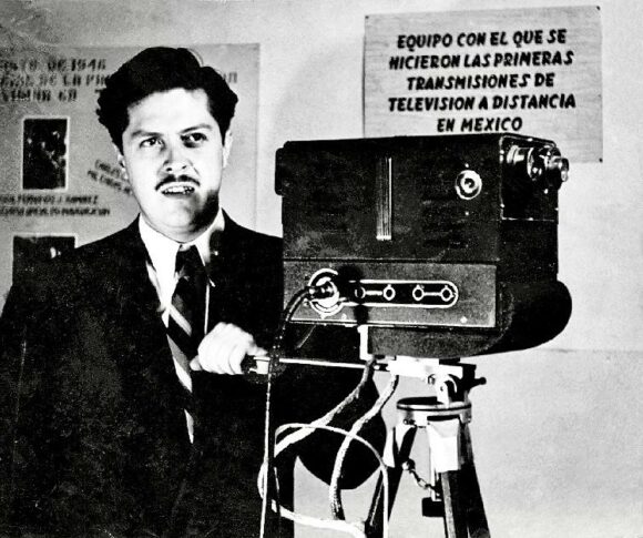 Guillermo González Camarena y el día que nació la televisión a color ... Guillermo González Camarena y el día que nació la televisión a color ...